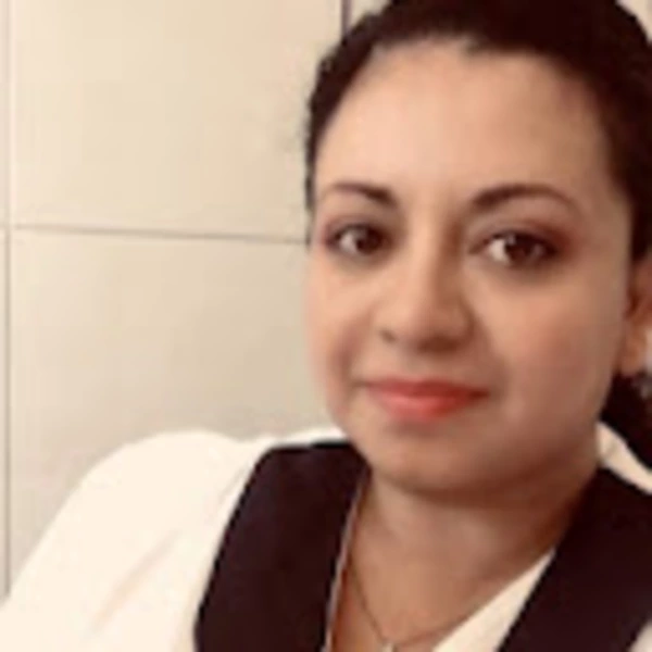 Miss Jennifer Letranz | profe.social